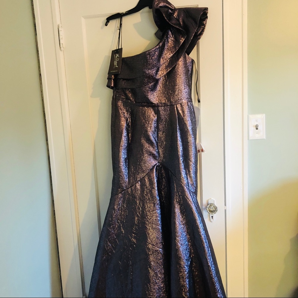 Mac Duggal Asymmetrical Ruffle Trumpet Gown Amethyst … - Gem